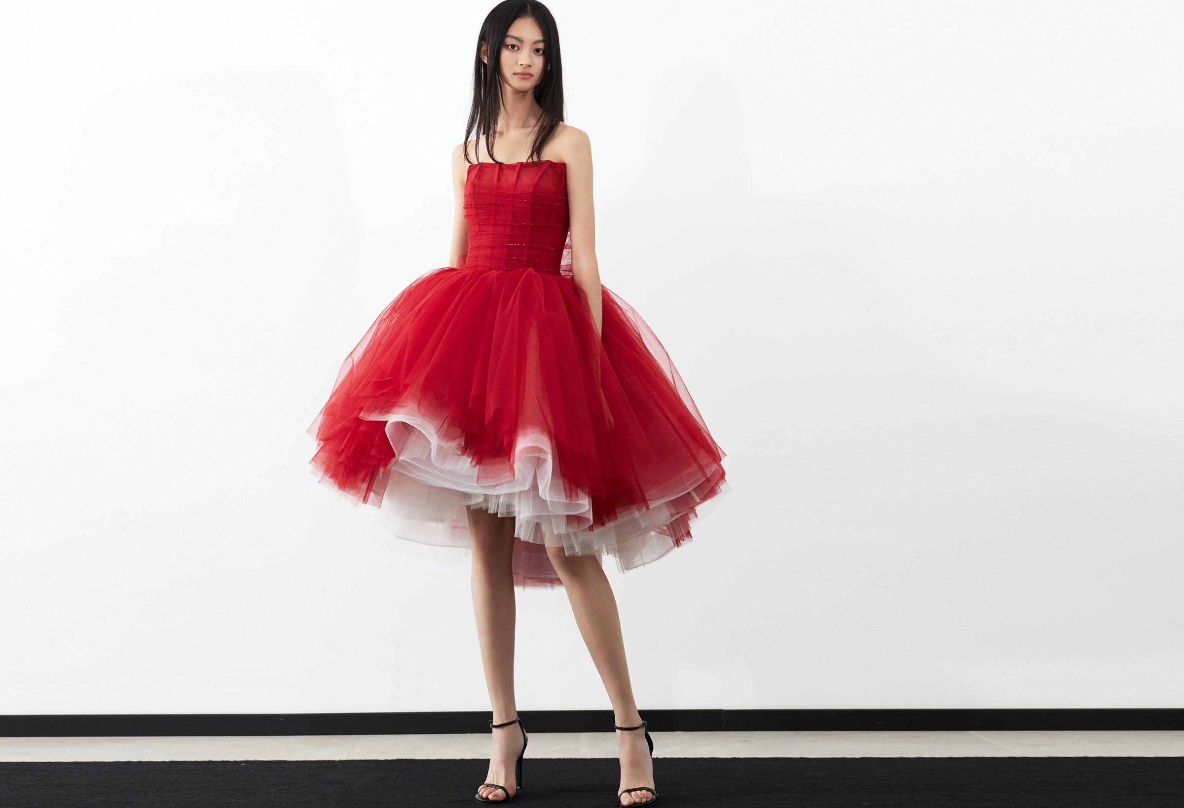 How to Pick the Perfect High-Low Wedding Dresses