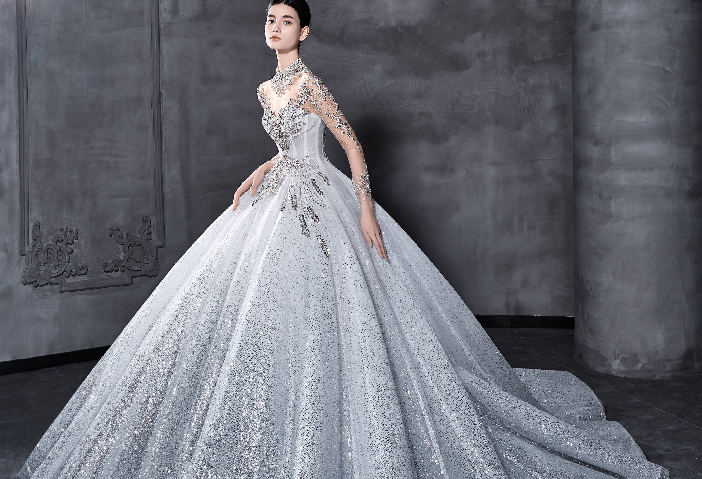 How to Feel Fabulously Glam in a Sparkly Wedding Dress – Rosymae